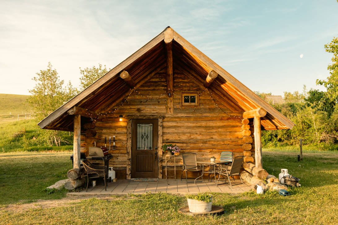 Places To Stay In Pincher Creek
